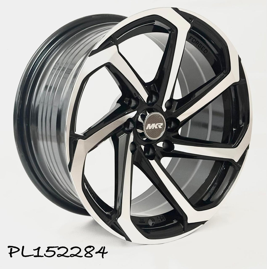 PL152284, Rin 15, Medida y Diámetro: 15x7.0, Barrenación: 4x100/4x114 ...